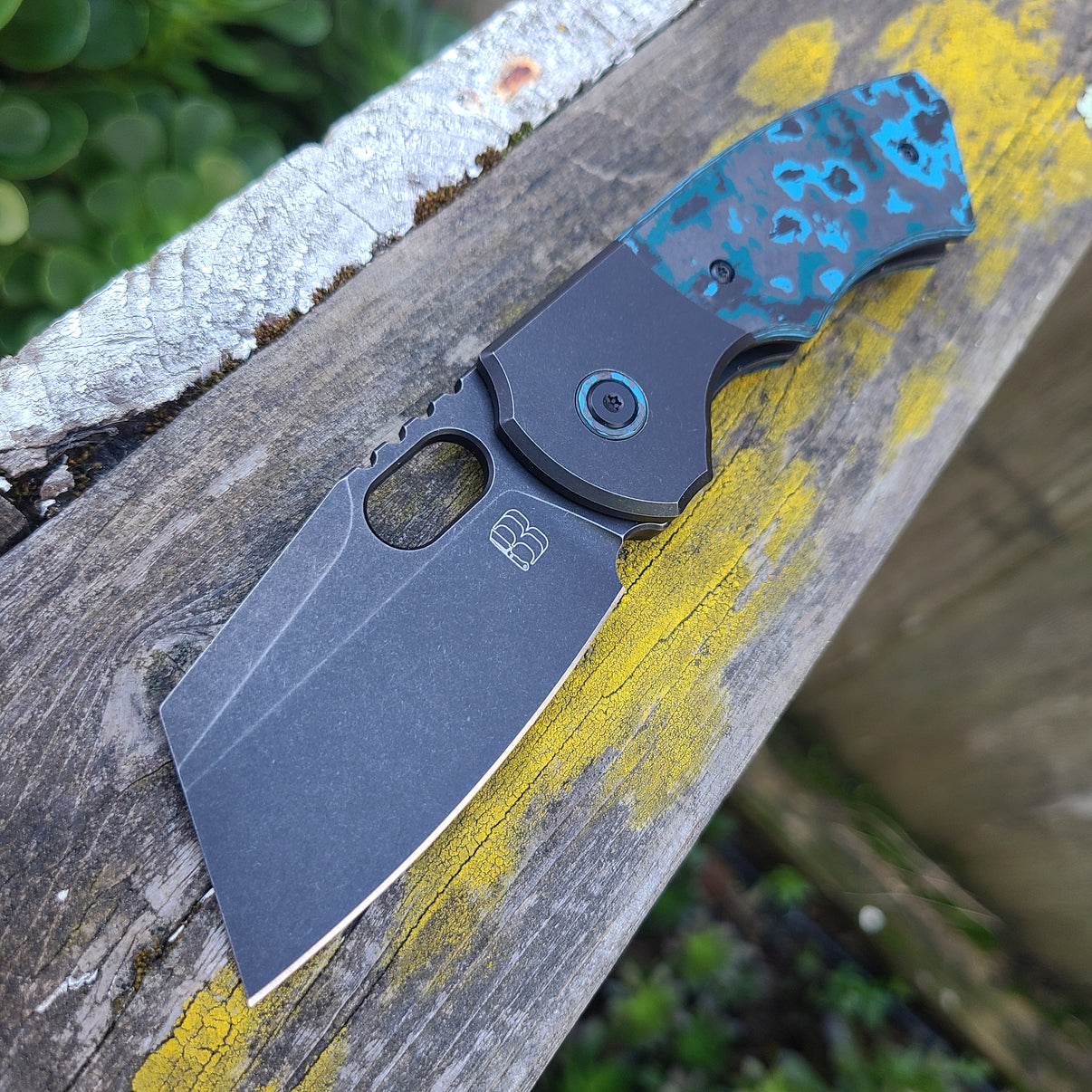 Berg Blades Blue Arctic Storm Slim Black DLC Folder || WE BE KNIVES ...