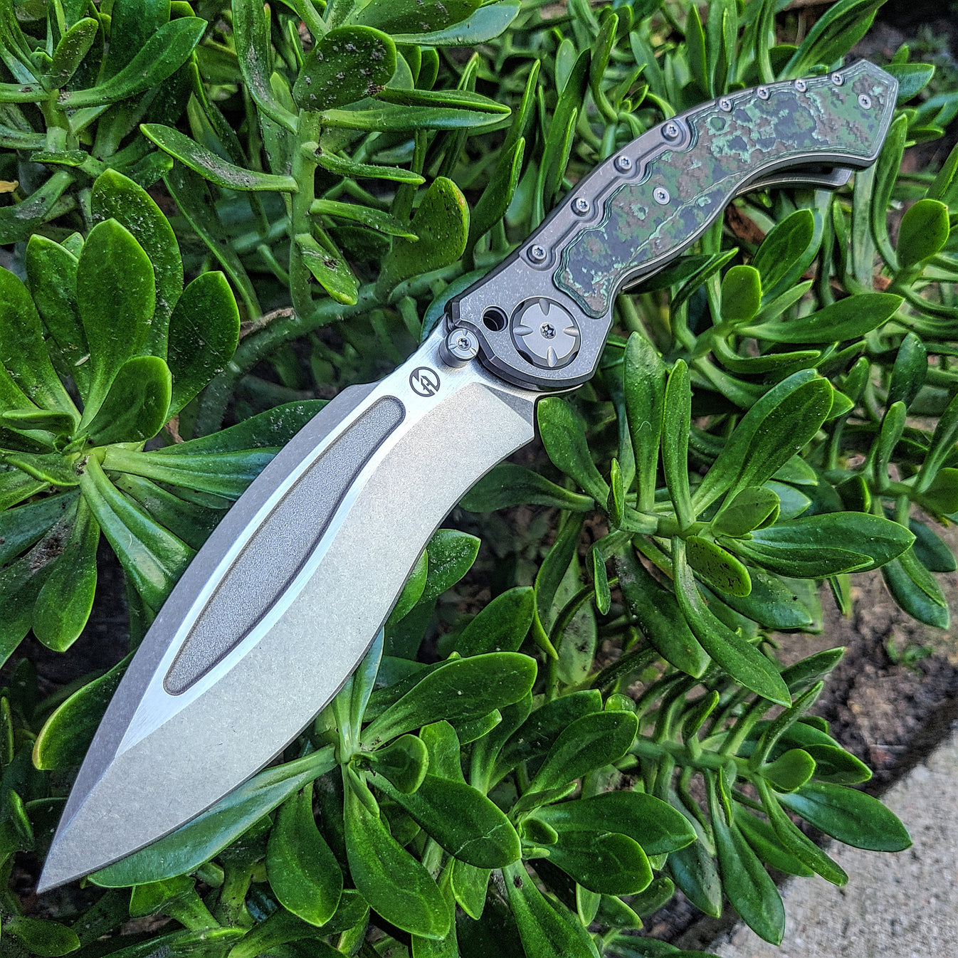 Maxace M04C Vortex Green Quartz Carbon Fiber Folder || WE BE KNIVES ...